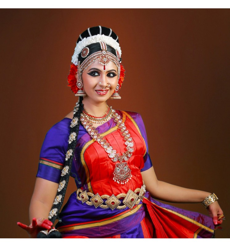 Kuchipudi dance costumes
