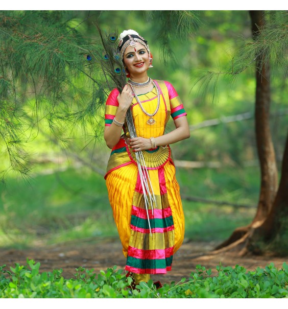 BHARATANATYAM SUNPLEAT WS1 Size 24